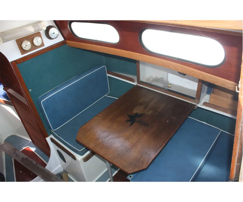 Westerly Cirrus Jacarilla